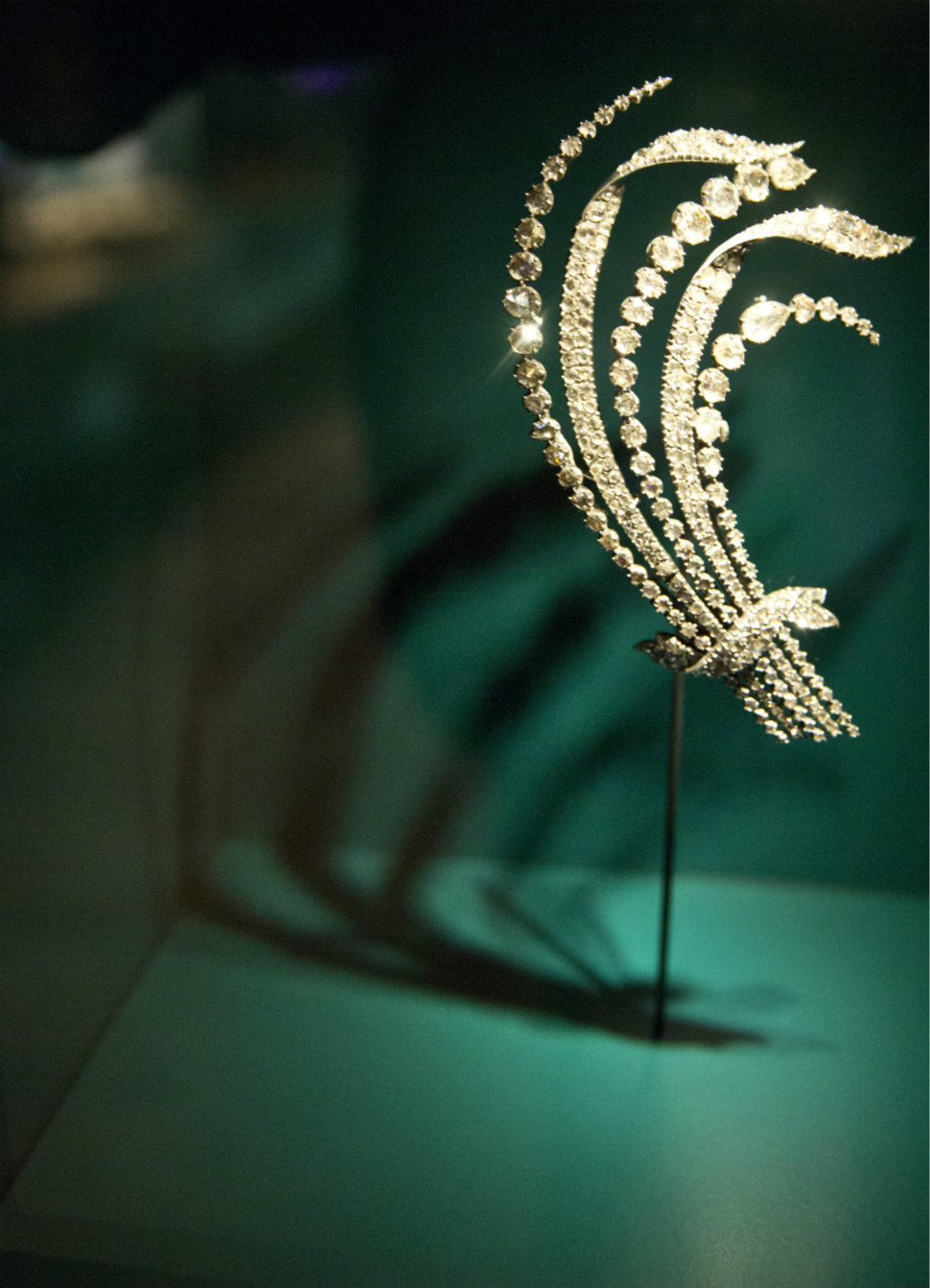 New museum dedicated to diamonds opens - China Plus