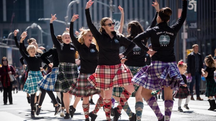 Highlights of Tartan Day Parade in New York - China Plus