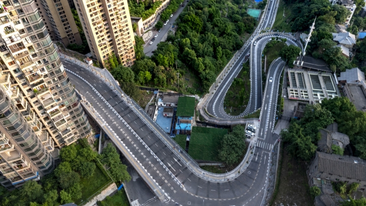Stunning view of spiral highway in Chongqing goes viral - China Plus