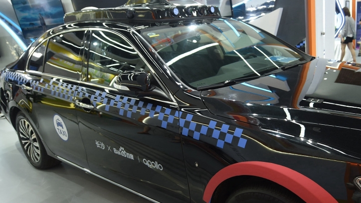 China's first advanced autonomous vehicle on show in Hangzhou - China Plus