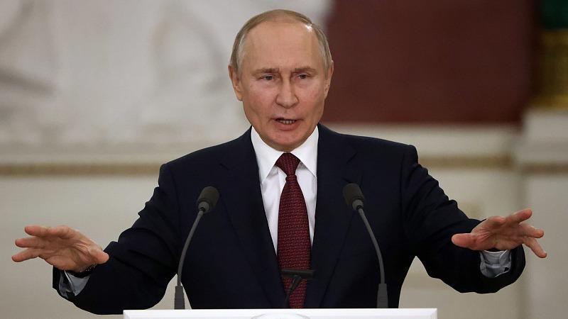 Putin: Rusio volas ĉesigi konflikton en Ukrainio