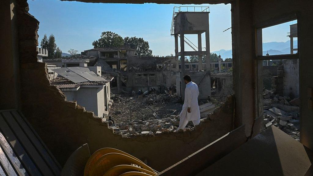 Mindestens 17 Tote und 70 Verletzte bei Explosionen in Munitionslager ...